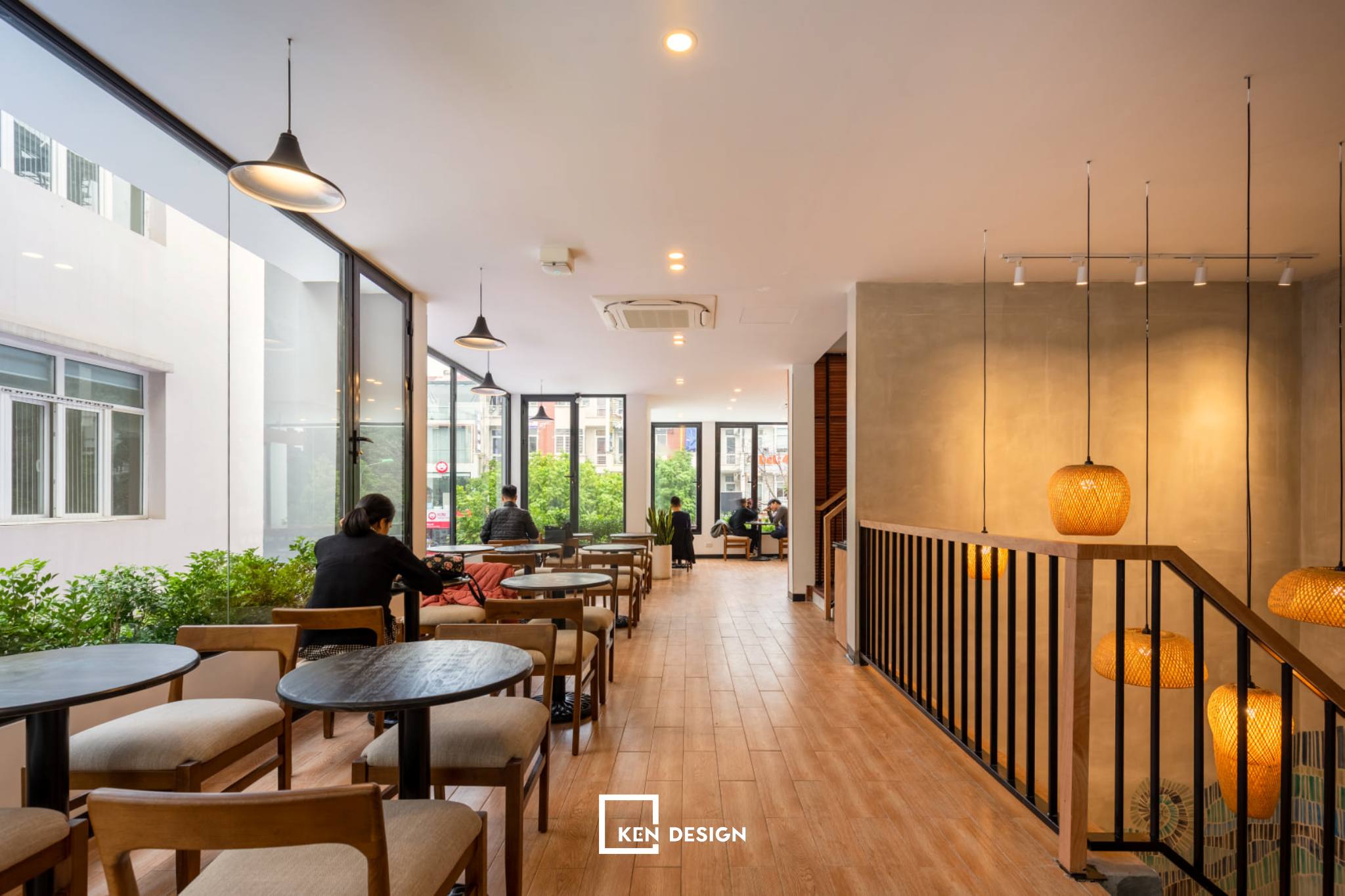 Khám phá không gian thiết kế quán cafe The Coffee House Nguyễn Văn Lộc | Kendesign